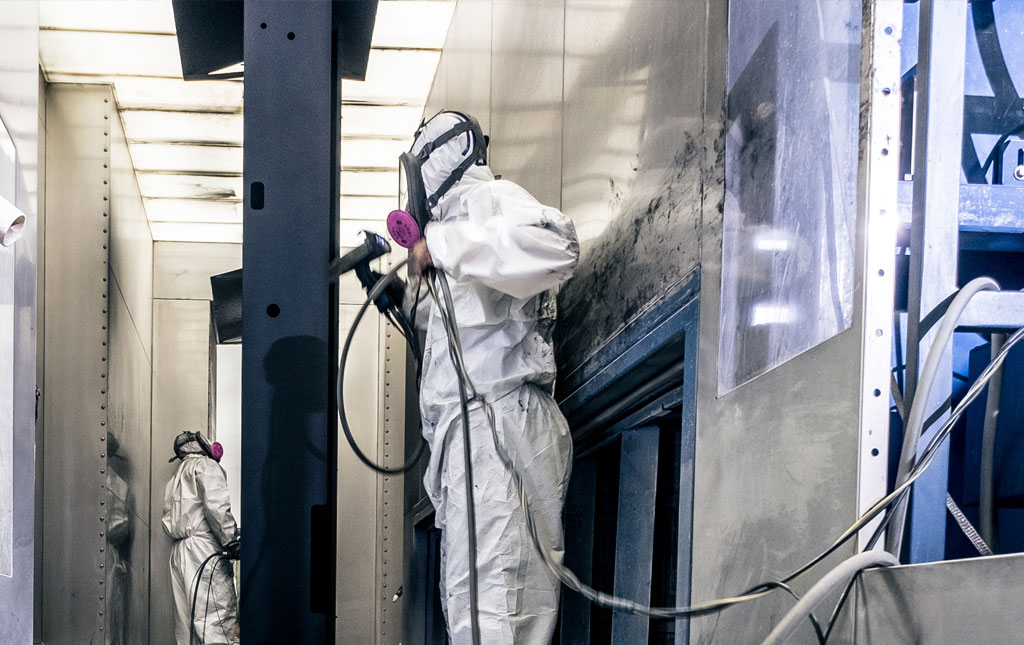 powder-coating1 - American Engineering & Metalworking